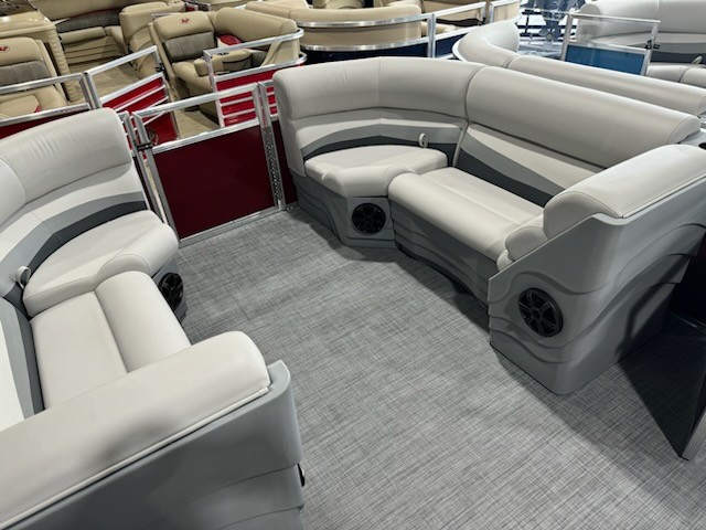 22’ Challenger Series Pontoon 2225CS - New Boats In Stock